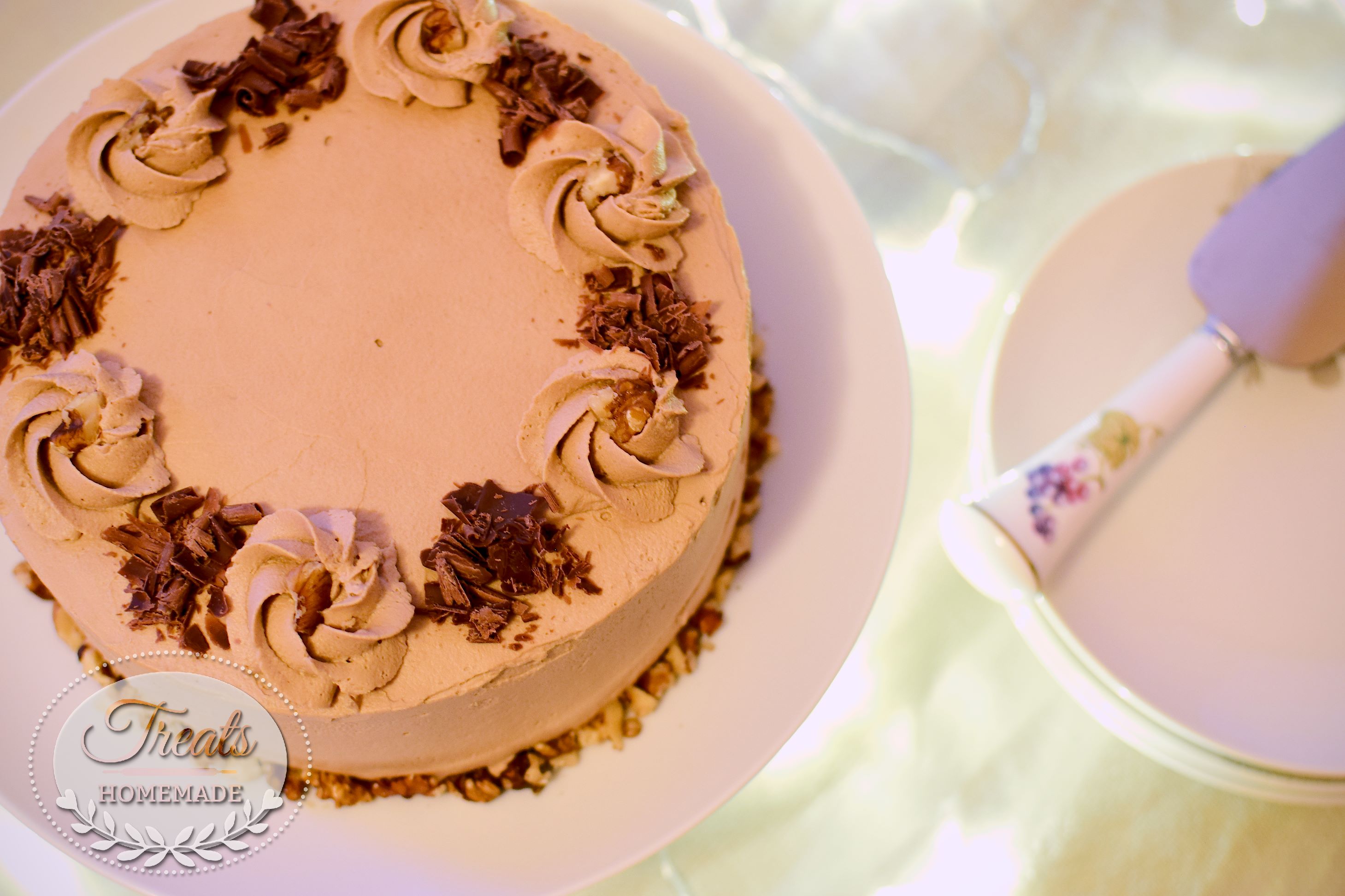 Coffee and Walnuts Sponge Cake - Treats Homemade