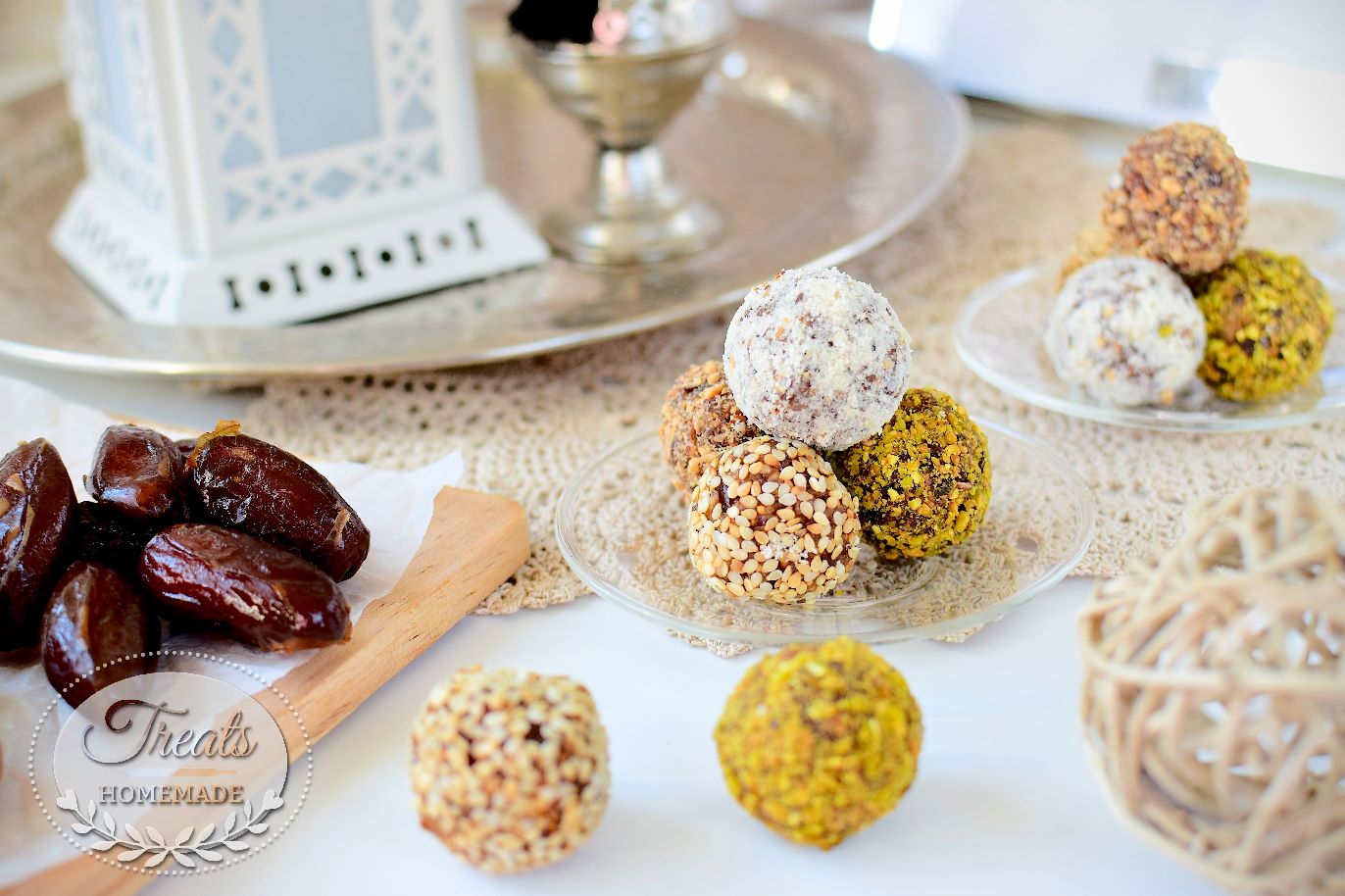 Date and Fig Balls - Treats Homemade